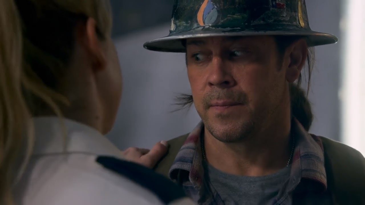 Leverage: Redemption. Eliot & Co. And The Oil Rig - YouTube