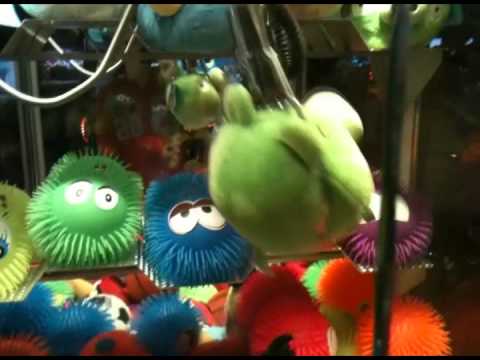 Angry Bird Claw Machine Wins - YouTube