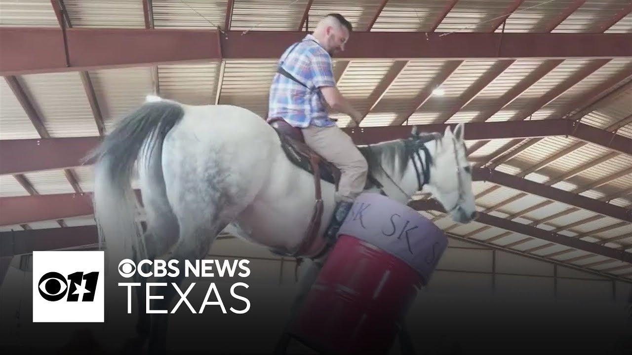 CBS News Texas' Bo Evans learns he can't keep up with world champion ...