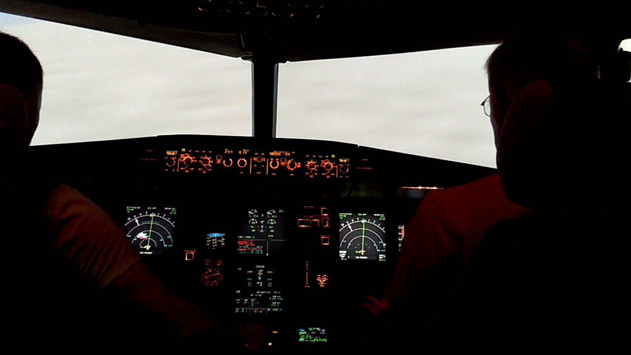 Airbus A320 High Altitude Full Stall and Upset Recovery (UPRT) - YouTube