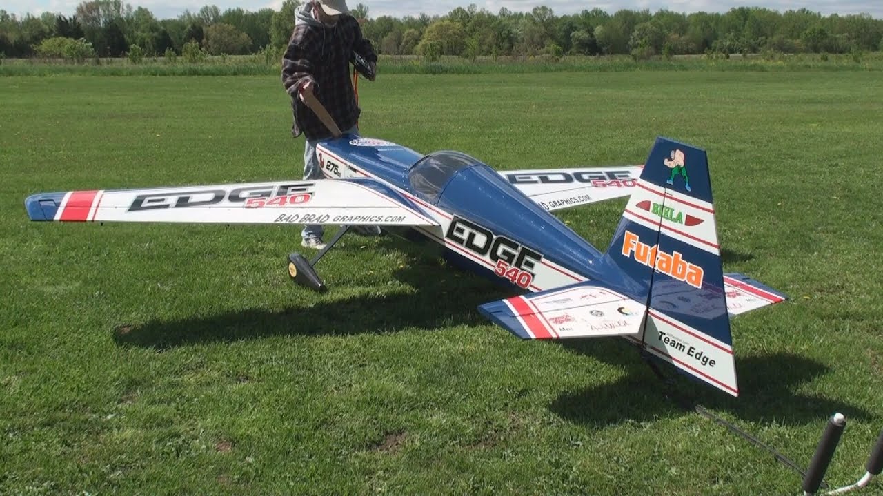 50% Edge 540 Version II - Maiden Flight - YouTube