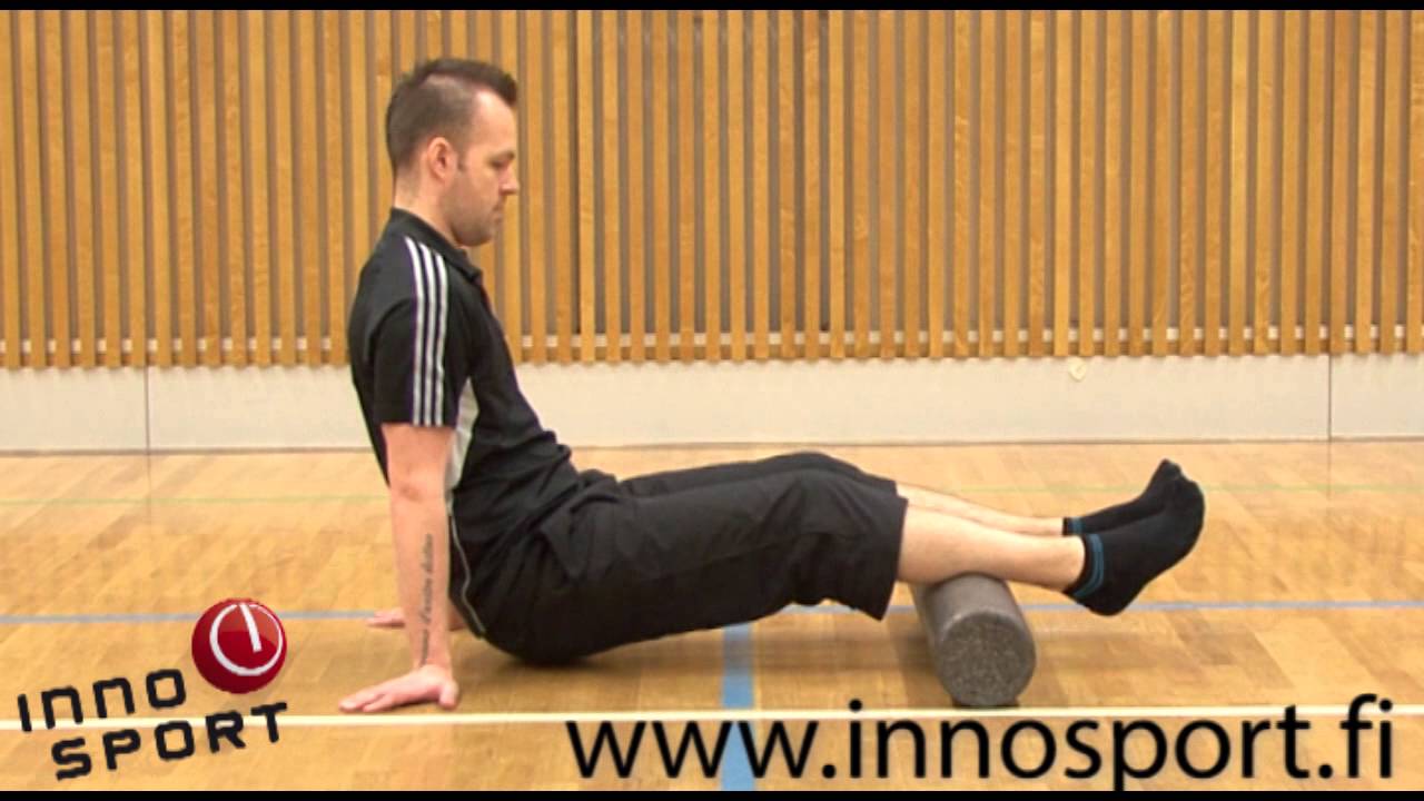 Foam Rollaus pohkeet jalat koukussa - YouTube