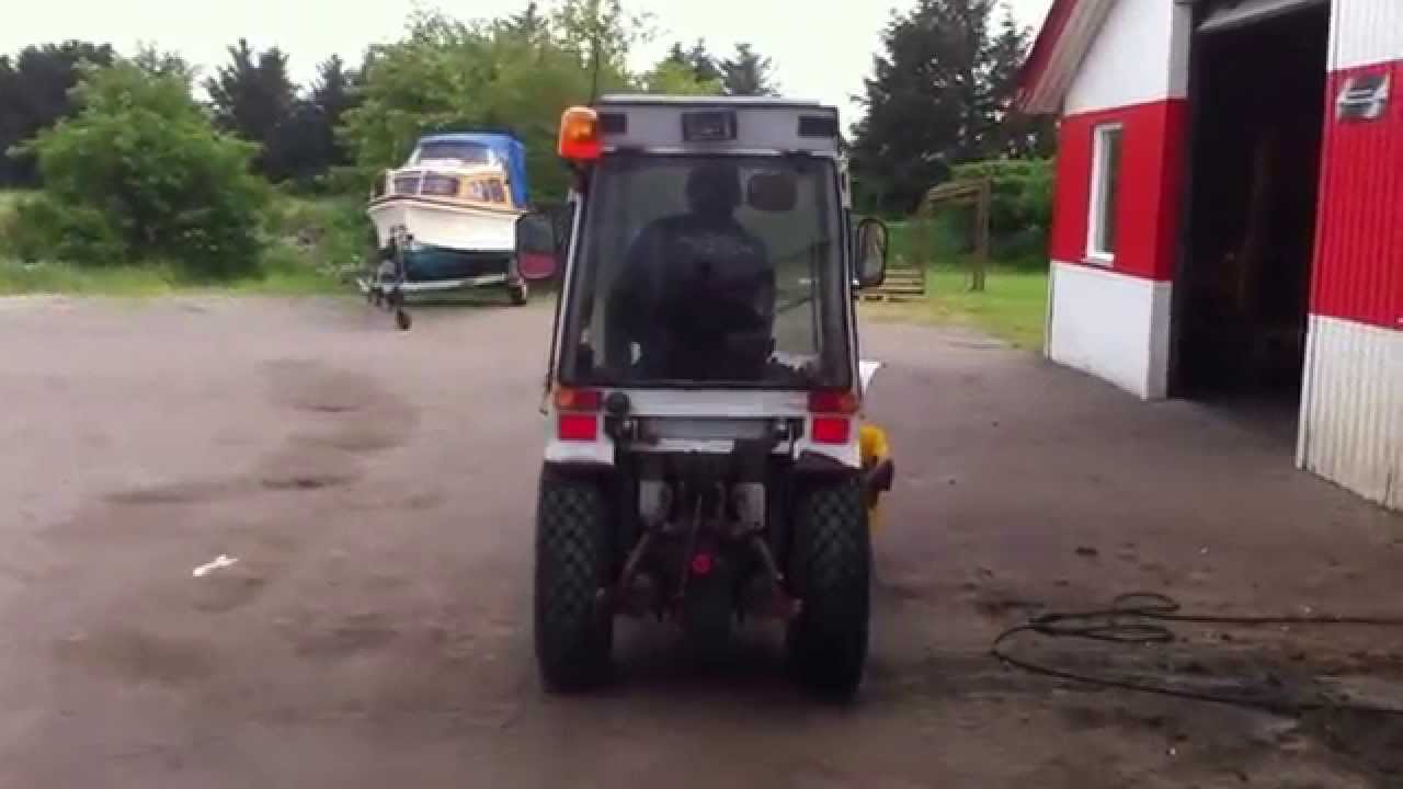 Mitsubishi MT 180 D - YouTube