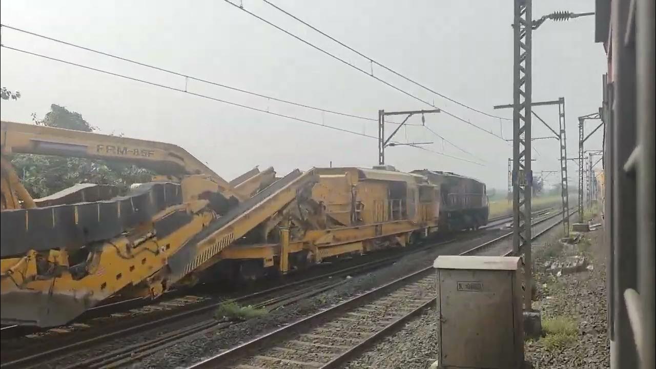 LHB Coach Track Sound + Skipping Dombivali, Kopar & Diva Stations Of Central Railway! - YouTube