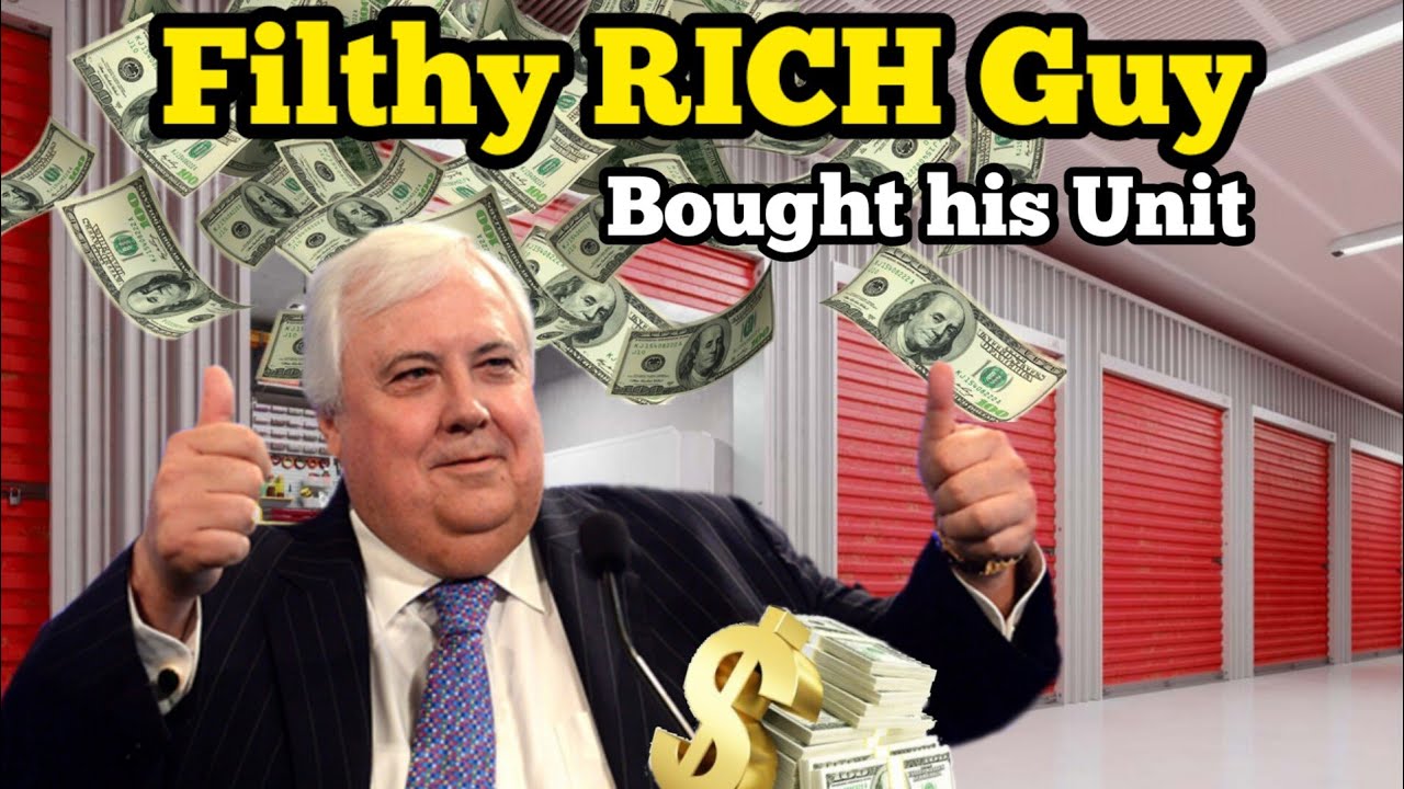 I Bought a FILTHY RICH BANKERS Storage Unit and Found MONEY & GOLD ...