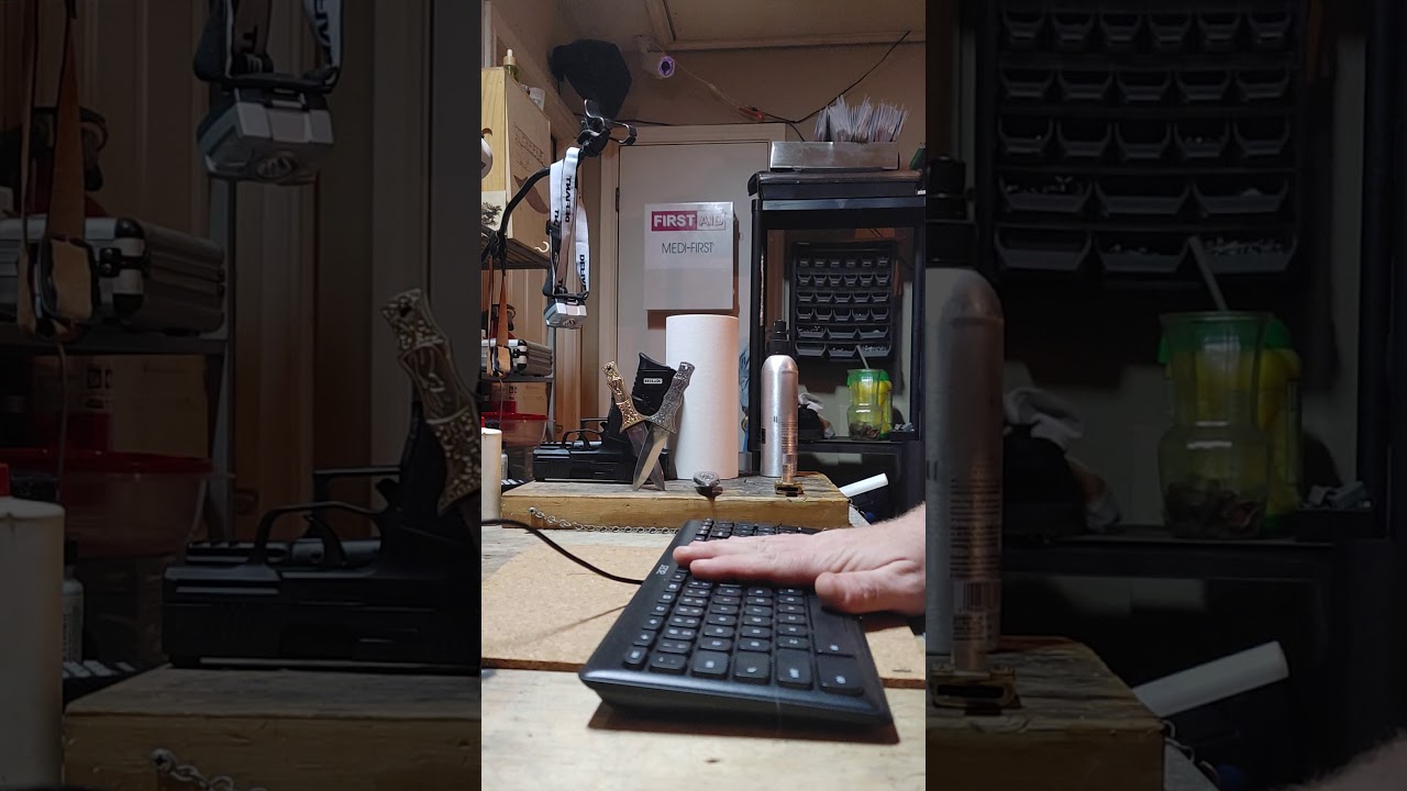 Keyboard hack - YouTube