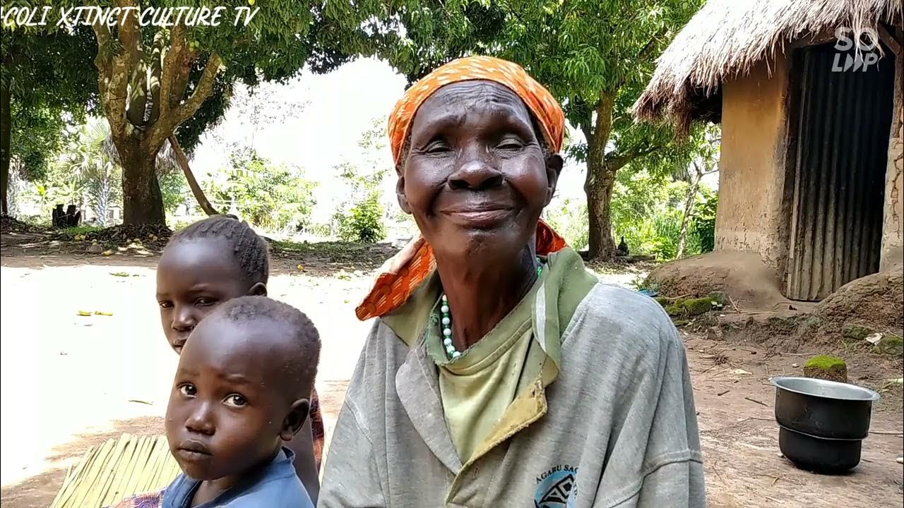 COOKING THE TRADITIONAL FOOD OF ACOLI - YouTube
