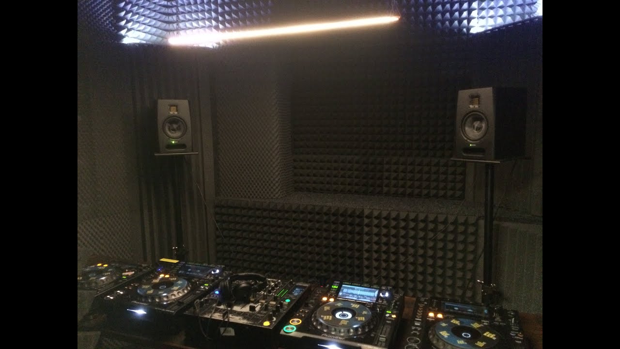 DJ ROOM @ BASSTERDSTUDIO - YouTube