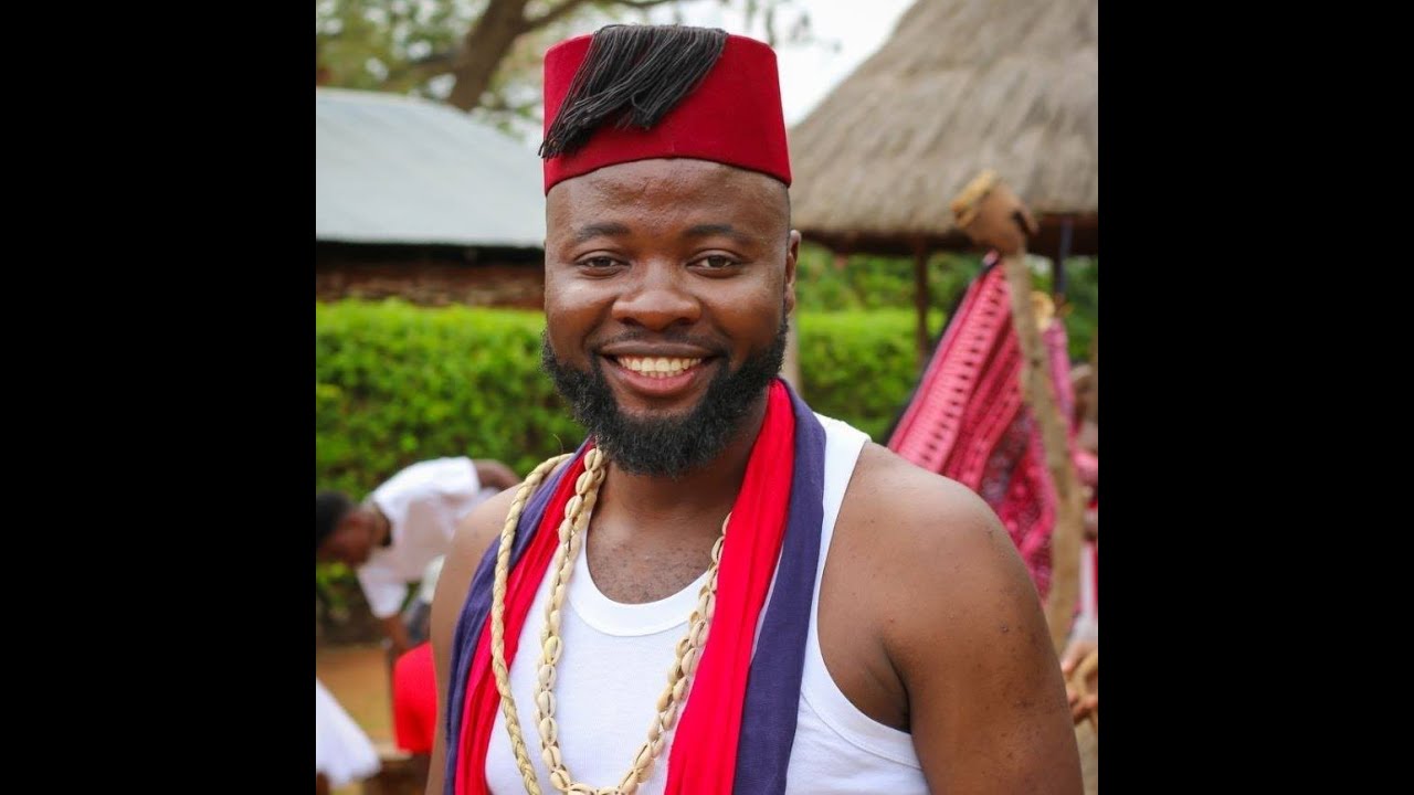 Reagan Dandy Apiga Show La Kibabe Kabla Siku Ya Kuzaliwa! - YouTube