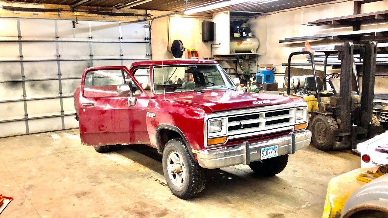 Patching Rust in my 1st Gen Dodge Cummins - YouTube