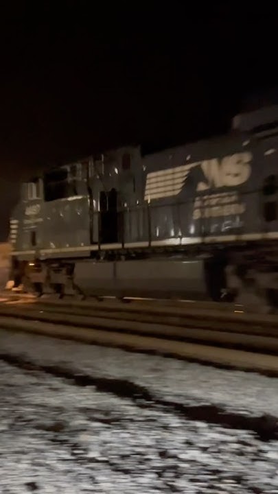 NS 29C flying through Salisbury NC - YouTube