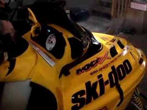 2002 Mxzx 440 Dyno port can - YouTube