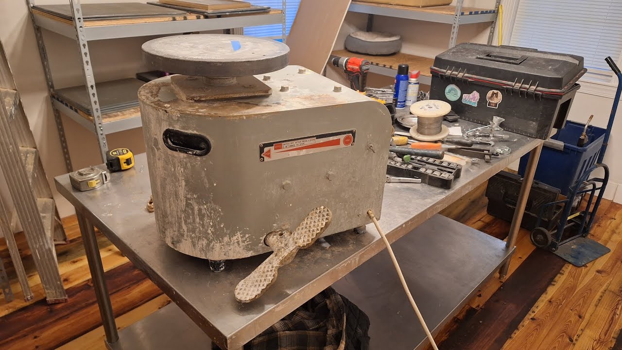 Shimpo RK2 Pottery Wheel Motor Bearing Replacement - YouTube