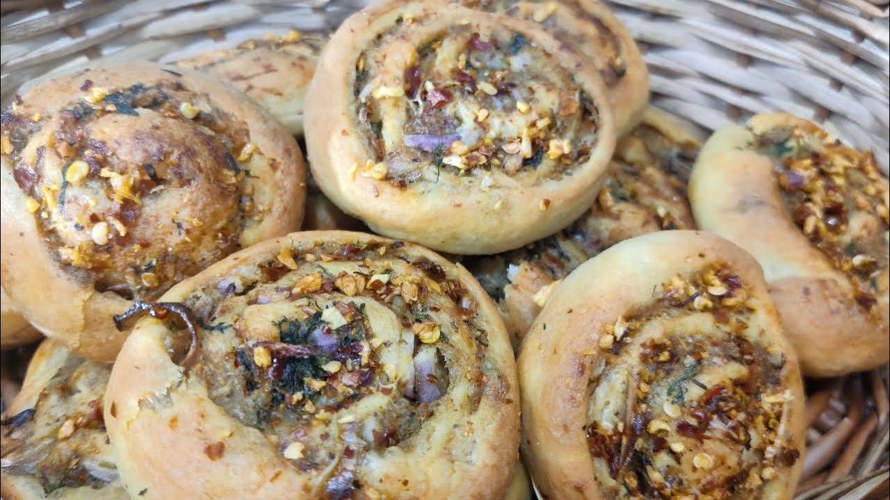 Aloo Bun Recipe | The Most Unique Veg Starter Recipe You Will Ever Have ...