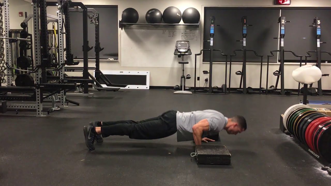 Plyo Push-Up (Blocks) - YouTube