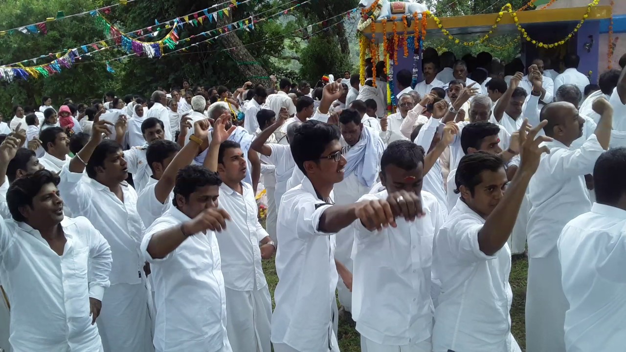 Badaga Dance Kinnakorai Devva habba 2017 video 2 - YouTube