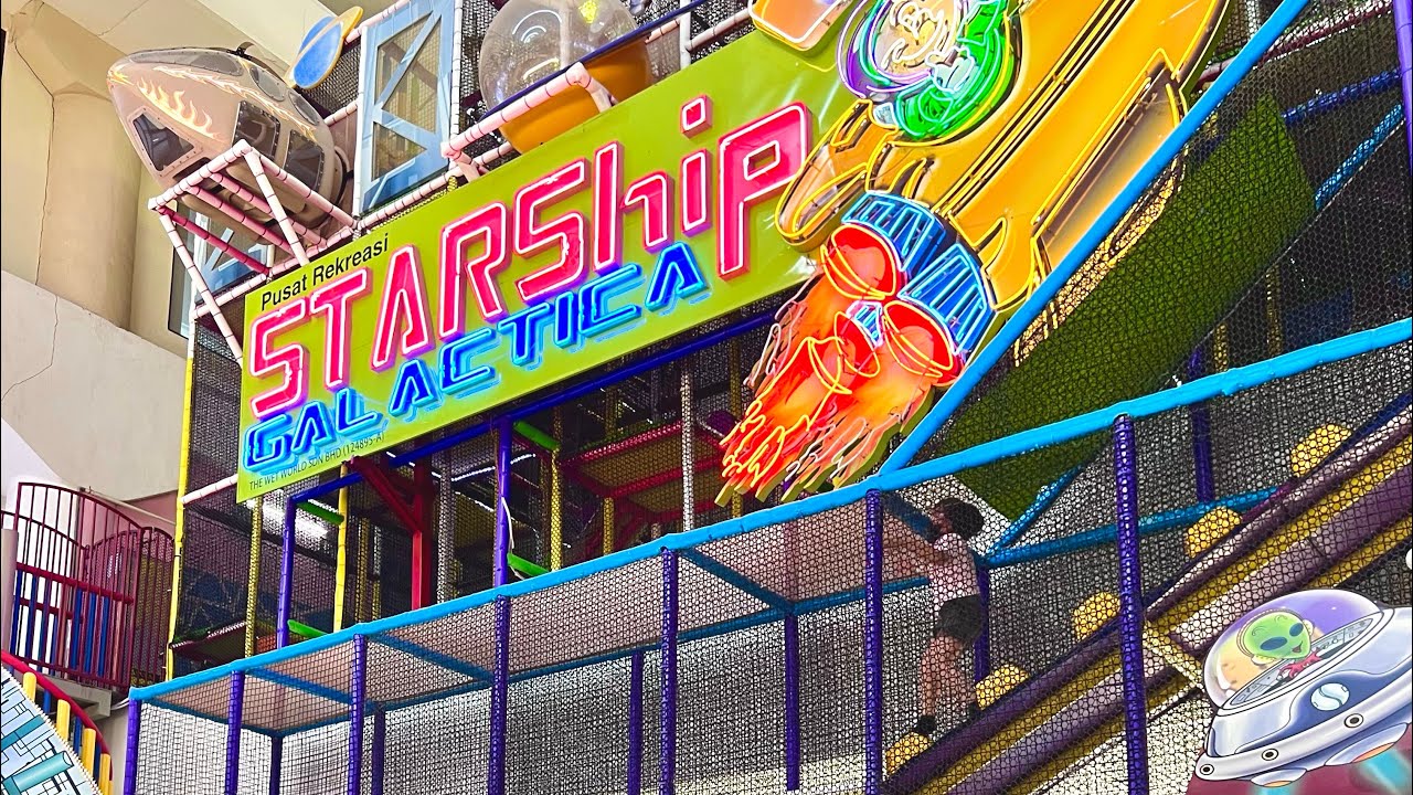 One Utama Starship Galactica Playground - YouTube