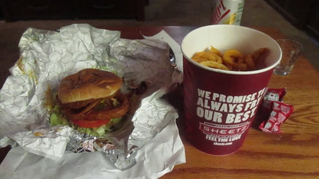 Sheetz Cowboy Burger & Seasoned Curly Fries - YouTube