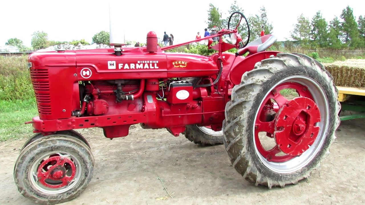 1957 McCormick Farmall "Model H" Vintage Tractor - Ferme Cormier ...