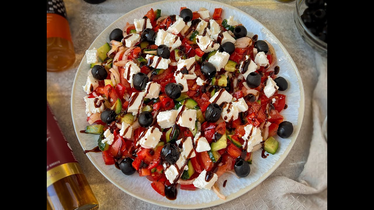 Kaip pasigaminti graikiškas salotas | Skaniausios graikiškos salotos ...