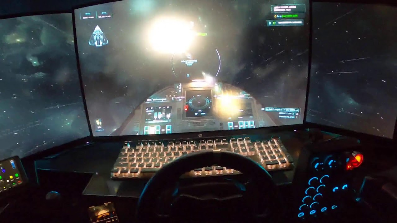 INSANE Triple Screen Space Flight 🚀 | Star Citizen LIVE Ultra Immersive ...