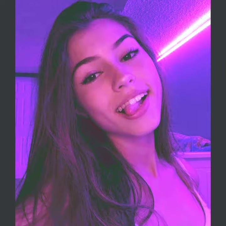 Pretty Girls Tongue Out Cute Girls Selfie Instagram Youtube