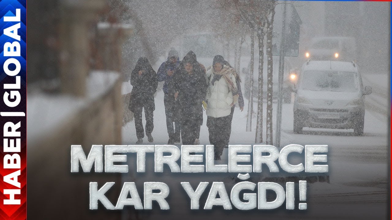 Kar Yağışı Başladı! Metrelerce Kar Yağdı Halk Elinde Kürekle Sokağa ...