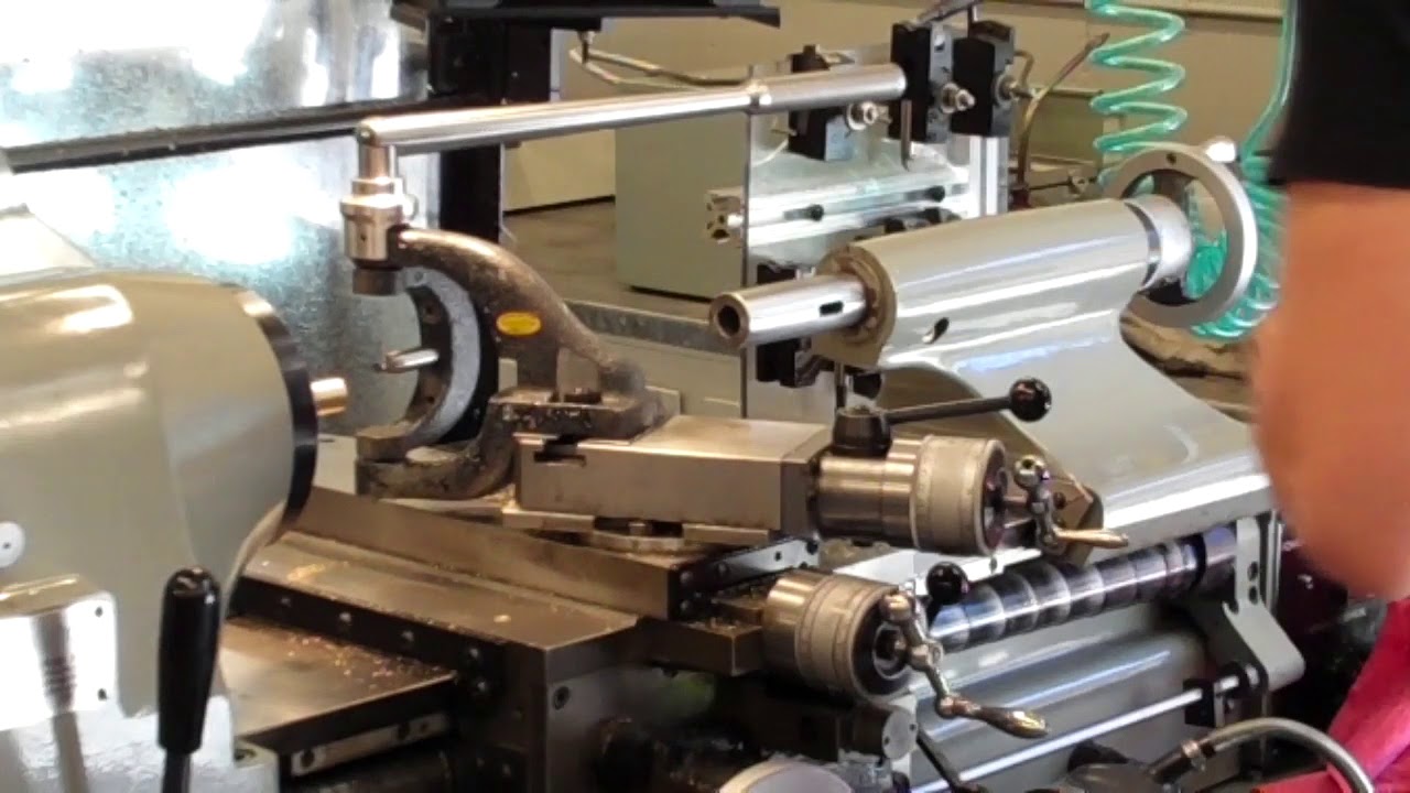 Lathe Radii cutter operation - YouTube
