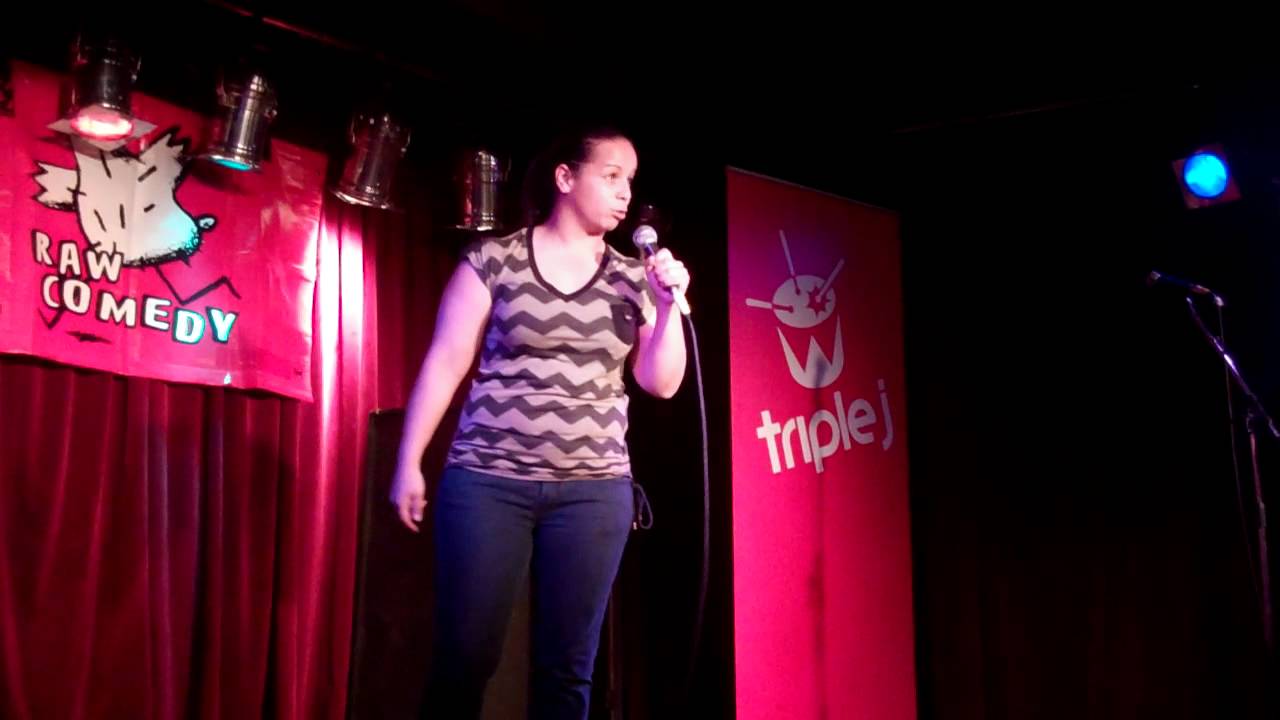 Bobby Macumber at RAW Comedy 2011 - YouTube