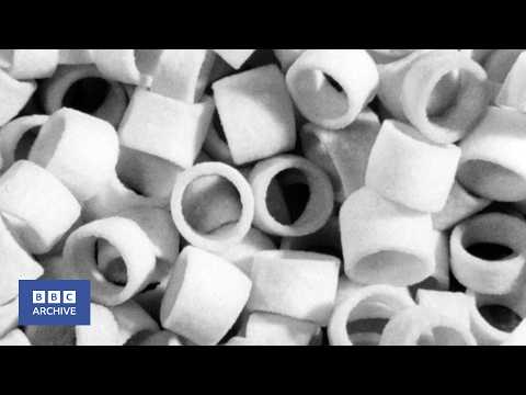1972: Hula Hoops - Launching a New Snack | Science Session | BBC Archive