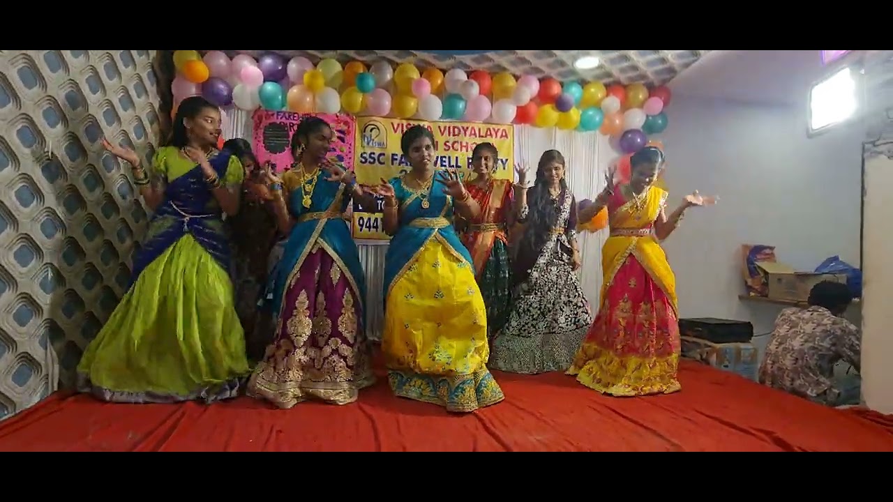 LITTLE DANCERS OF OUR SCHOOL CUTE SSC CHILDREN - YouTube