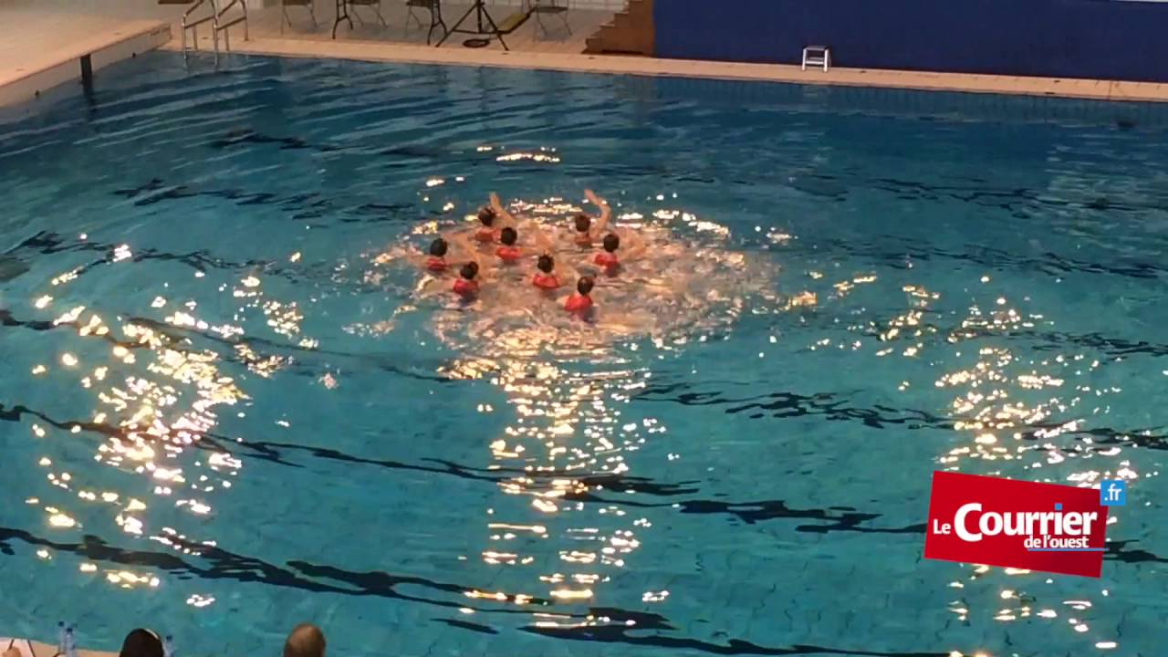 Natation synchronisée Angers - YouTube