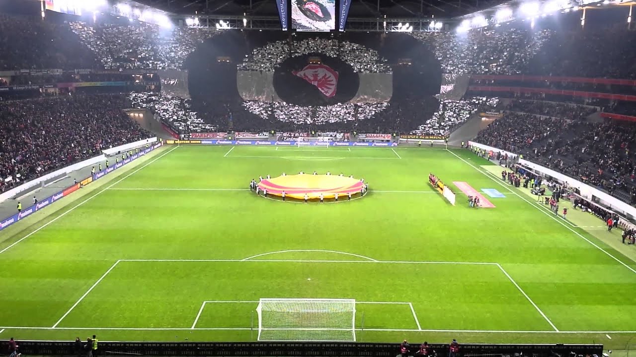 Eintracht Frankfurt - APOEL Nikosia Aufstellung und Choreo (12.12.2013 ...