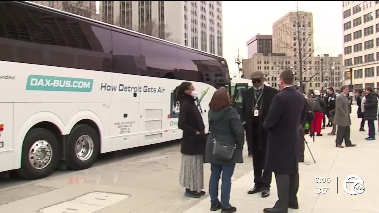 New shuttle service connecting Detroit metro airport to downtown begins Monday - YouTube