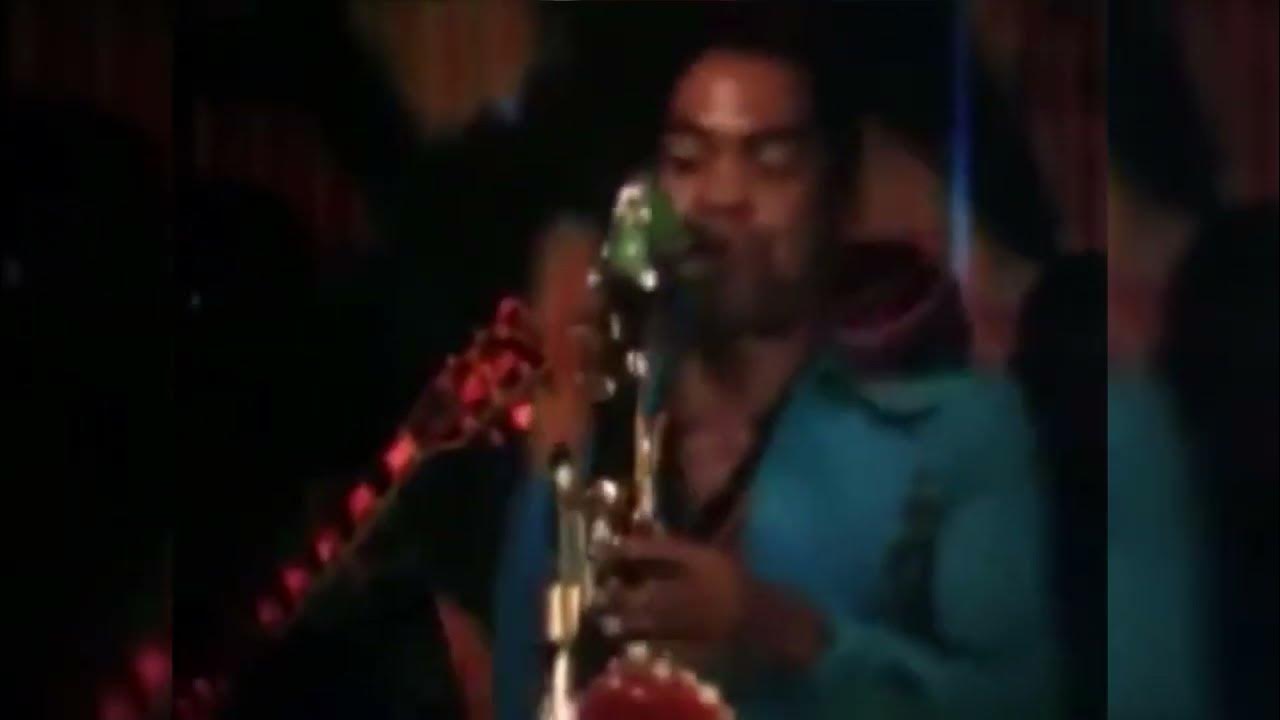 Fela Kuti Live ITT. Fragment of the documentary Music Is The Weapon ...