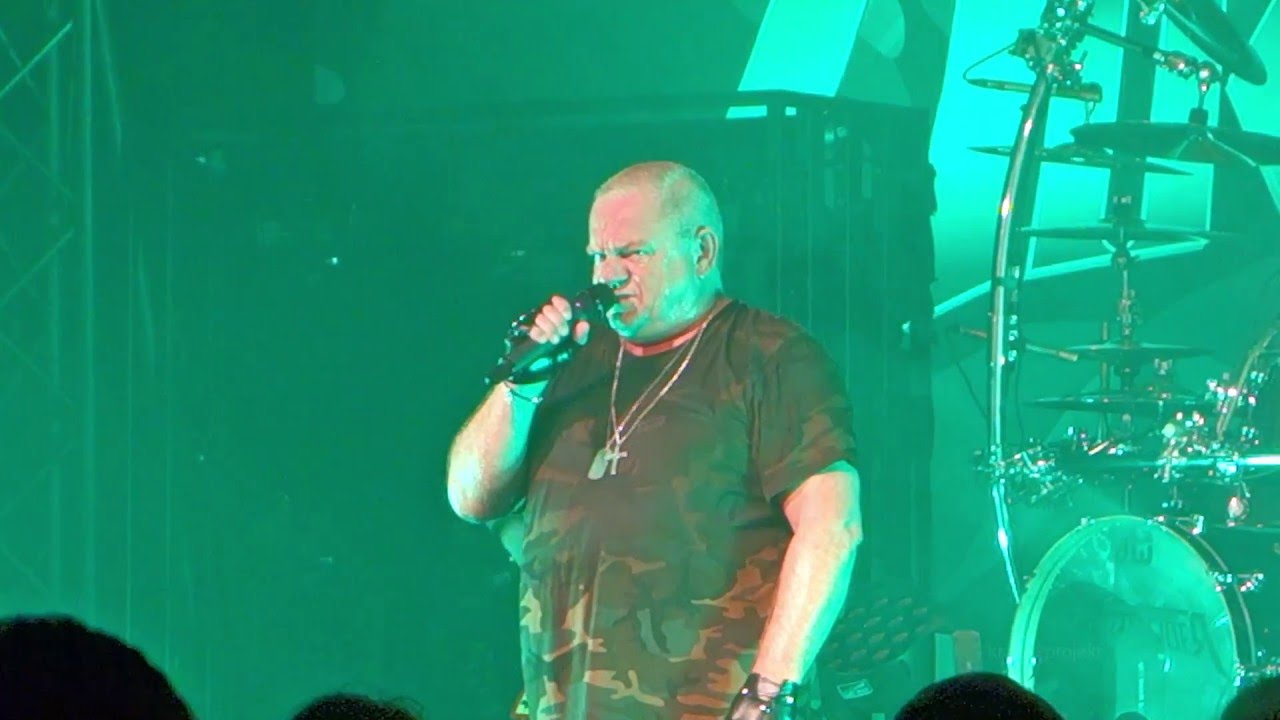 DIRKSCHNEIDER - Up to the Limit / Accept Cover - Hellraiser 2016 - YouTube