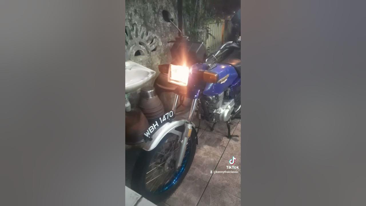 Honda Hawk GL145 1986 🦅💨.. - YouTube