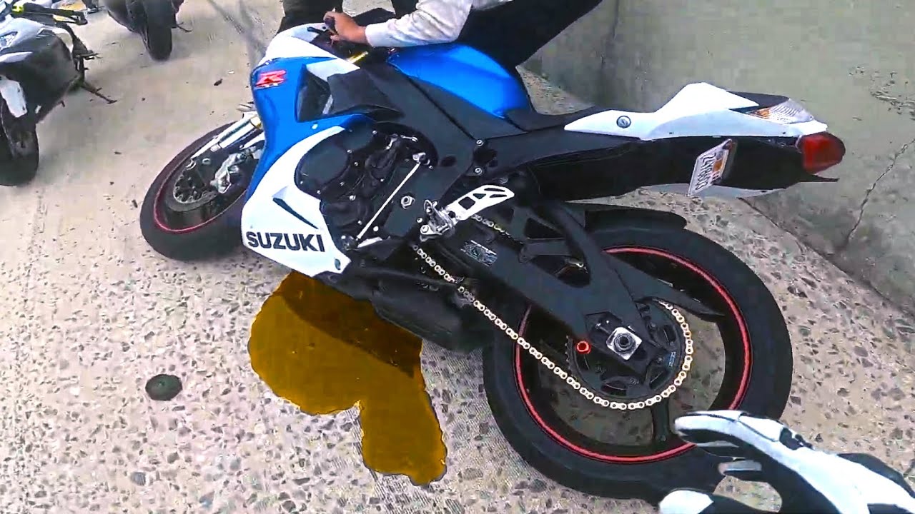 20 Riders Having A Bad Day - Unexpected and Crazy Motorcycle Moments ...