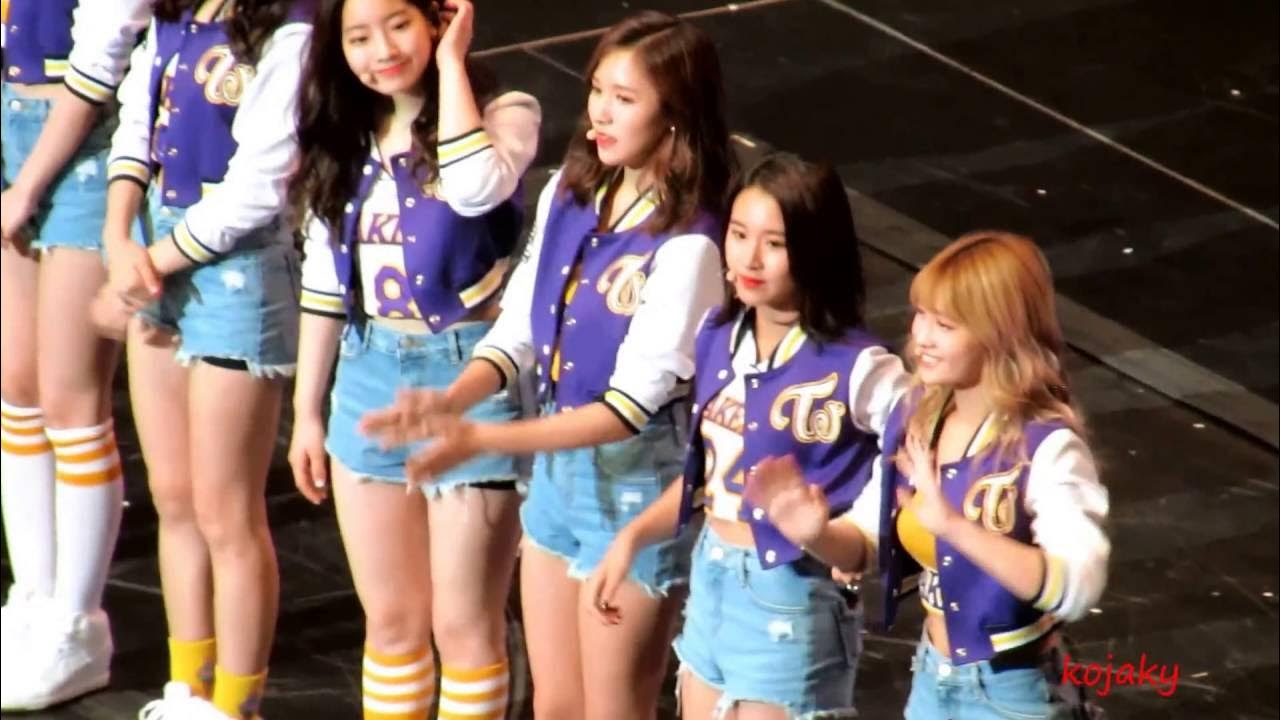 [Fancam] KCON LA 2016 - Twice (트와이스) - Cheer Up & I'm Gonna Be a Star 7/31/16 - YouTube