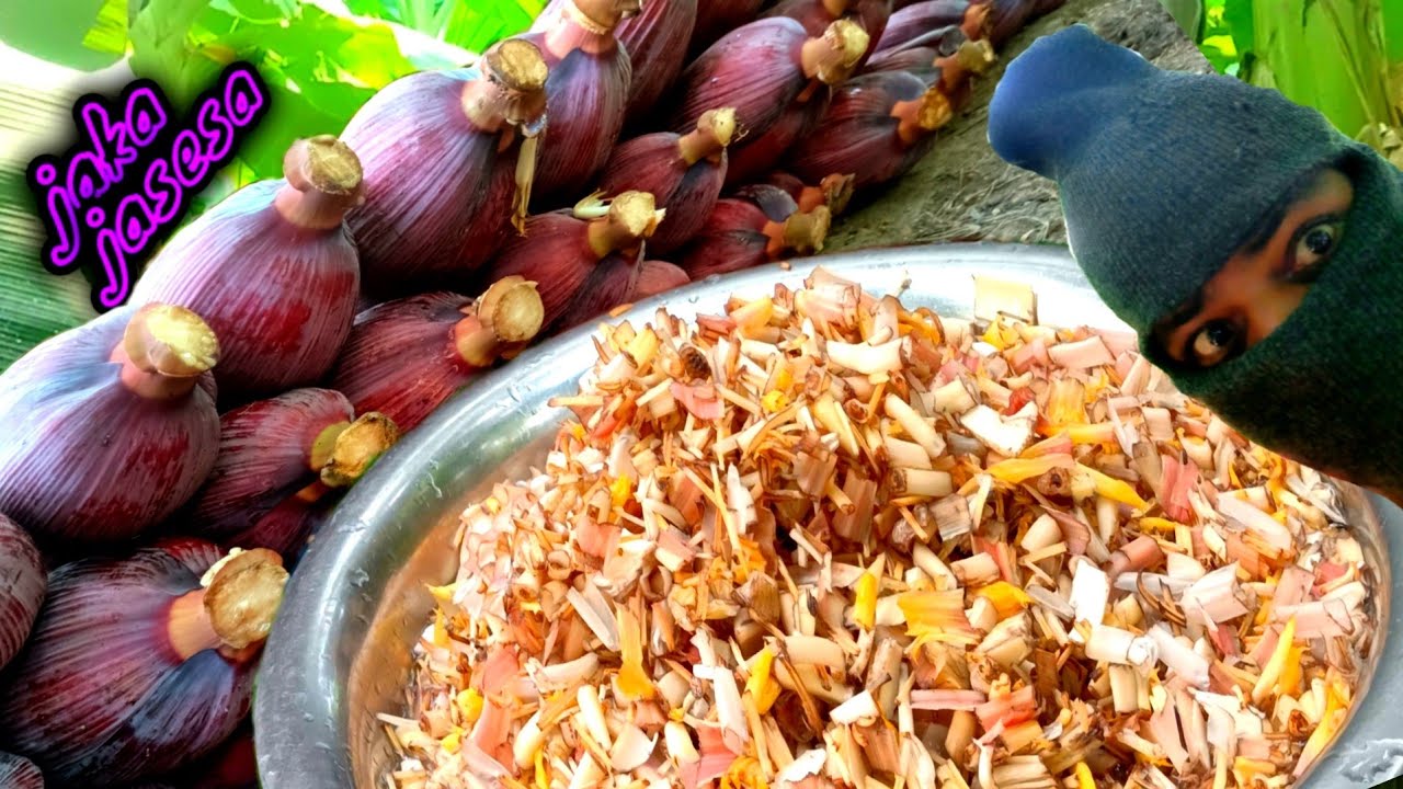 Banana Flower Recipe / Vazhaipoo Poriyal / Banana Flower Stir Fry ...