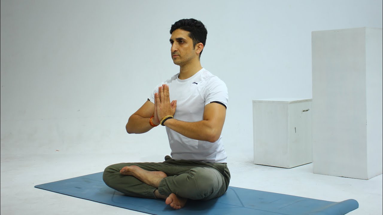5 Minutes Learn Beginner Yoga with Master Ajay - YouTube