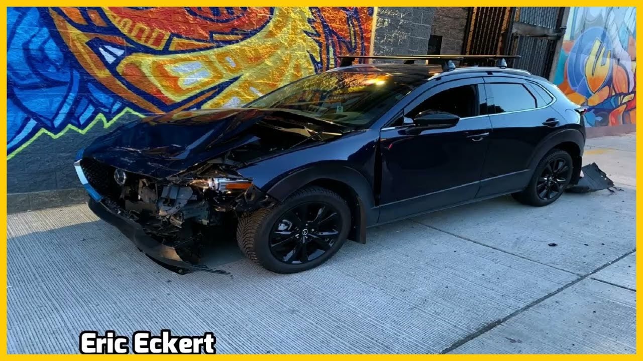 Idiots in Cars / Stupid Drivers in a Car Crash Compilation / Bad ...