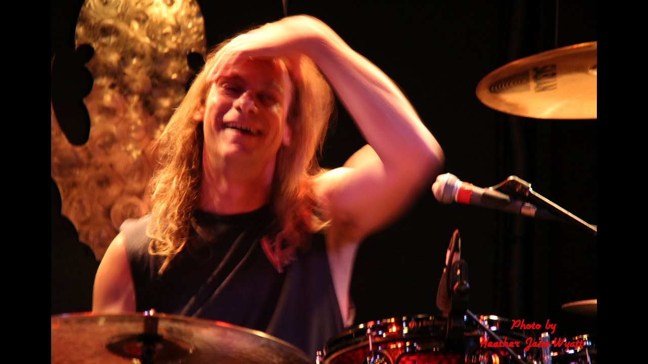 Danny Koker, Paul Disibio and John Zito at Vampd - YouTube