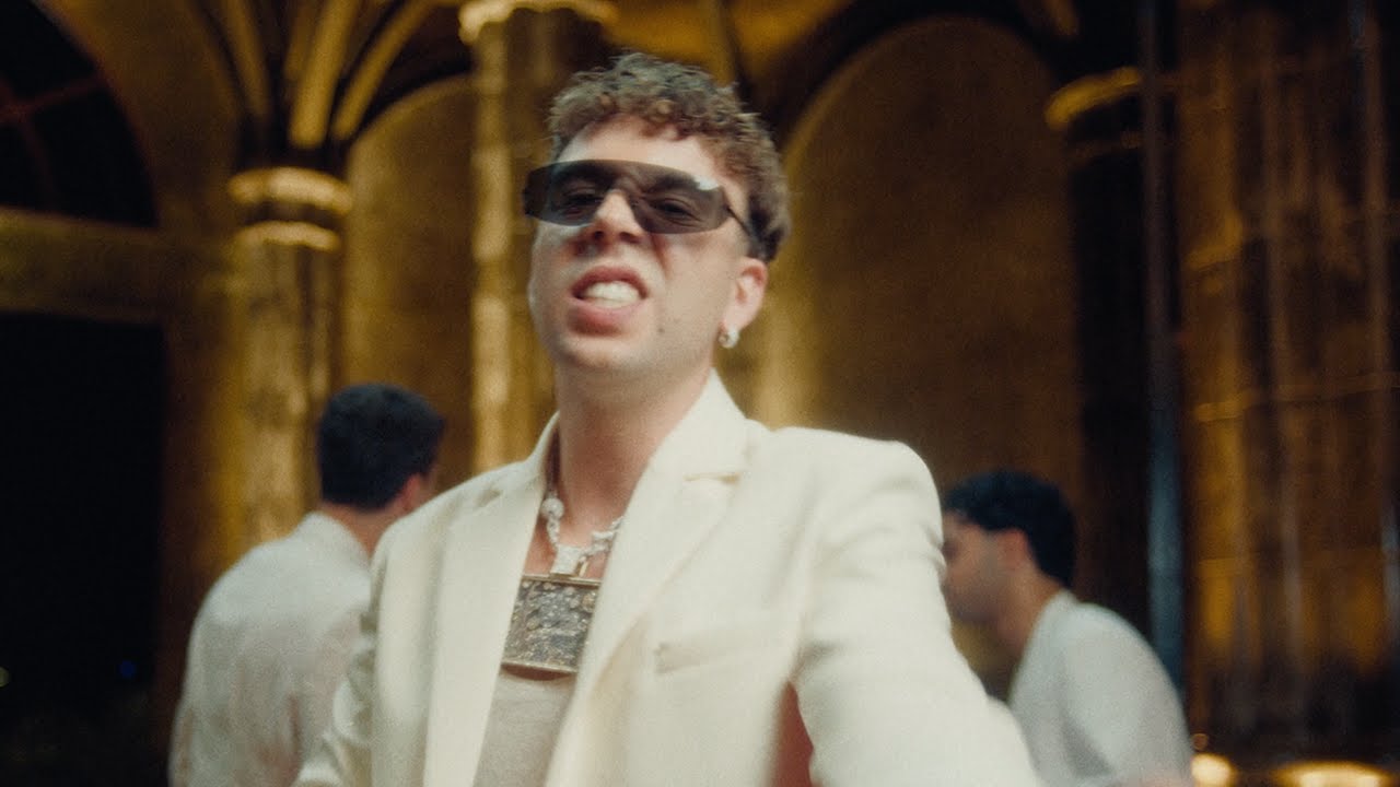 14 FEBREROS - Quevedo ft. Sin Nombre (Visualizer) | BUENAS NOCHES - YouTube