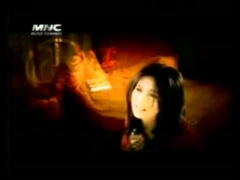 ayushita-Tuhan beri aku cinta