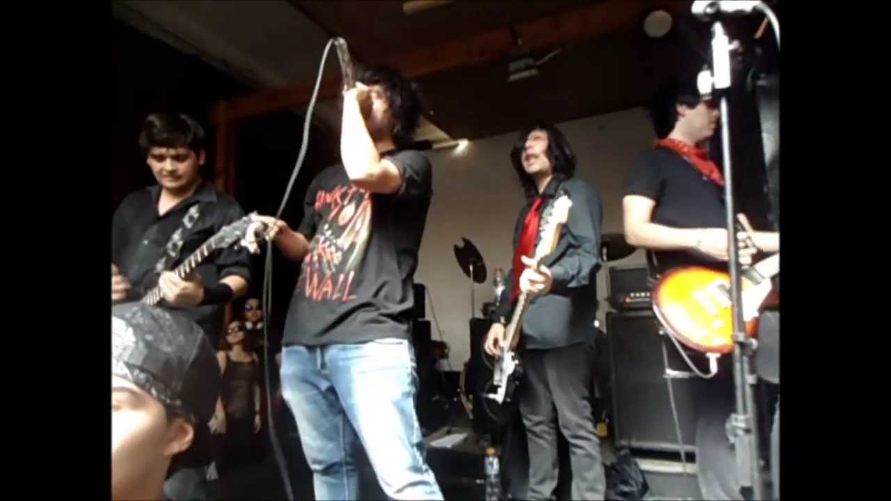 My Chemical Romance -- Disenchanted [Cover Vendetta] - YouTube