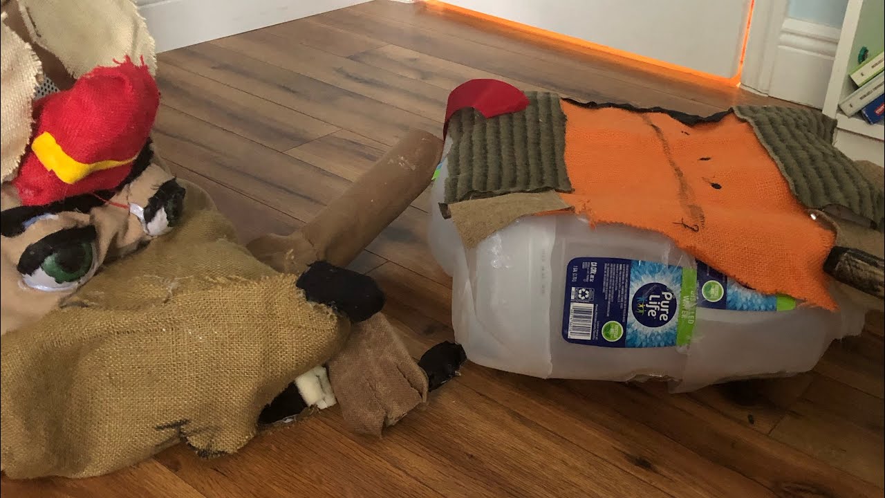 How I made Chuck E. Cheese - YouTube