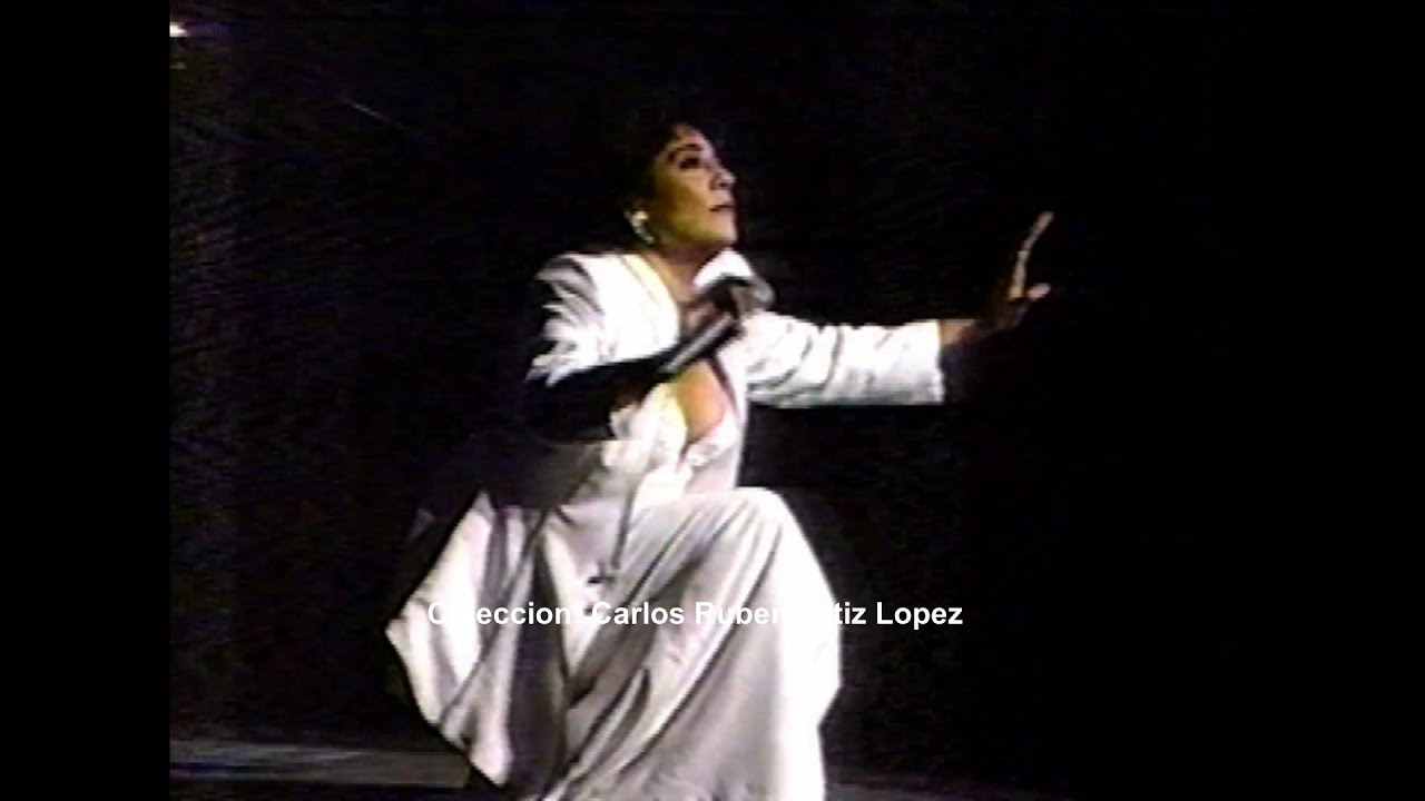 Sophy Hernández-"Locuras Tengo de Tí" Concierto Bellas Artes (Puerto ...