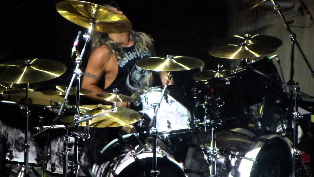 MOTORHEAD / MIKKEY DEE "DRUM SOLO" - YouTube