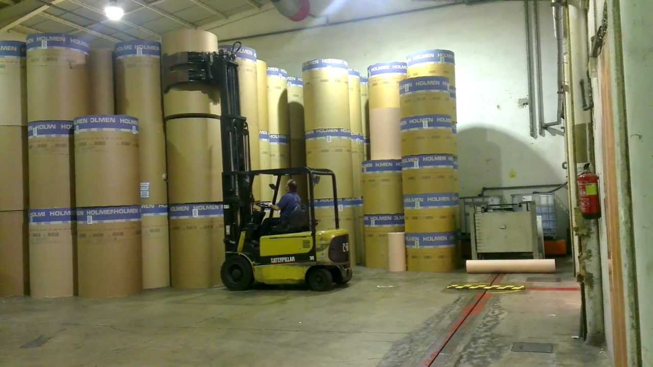 CATERPILLAR Cat Lift Trucks VS Paper Roll Clamps 1500Kg | AUDIOVISOR ...